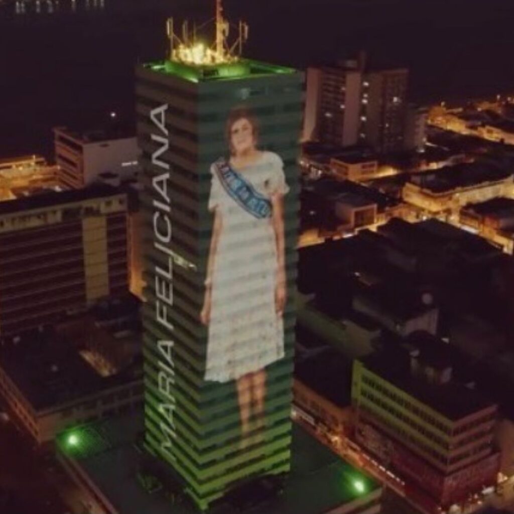 “Façam homenagem para mim em vida”, diz Maria Feliciana, eterna Rainha ...