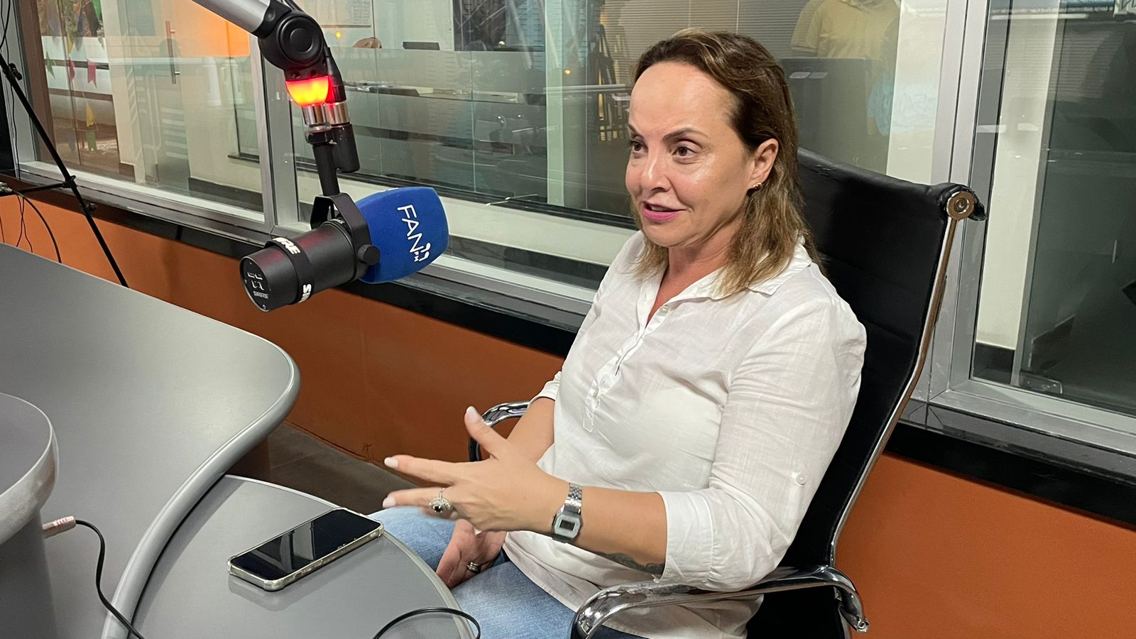 “Tem ônus e bônus”, diz Lurian sobre ser filha de Lula - Fan F1