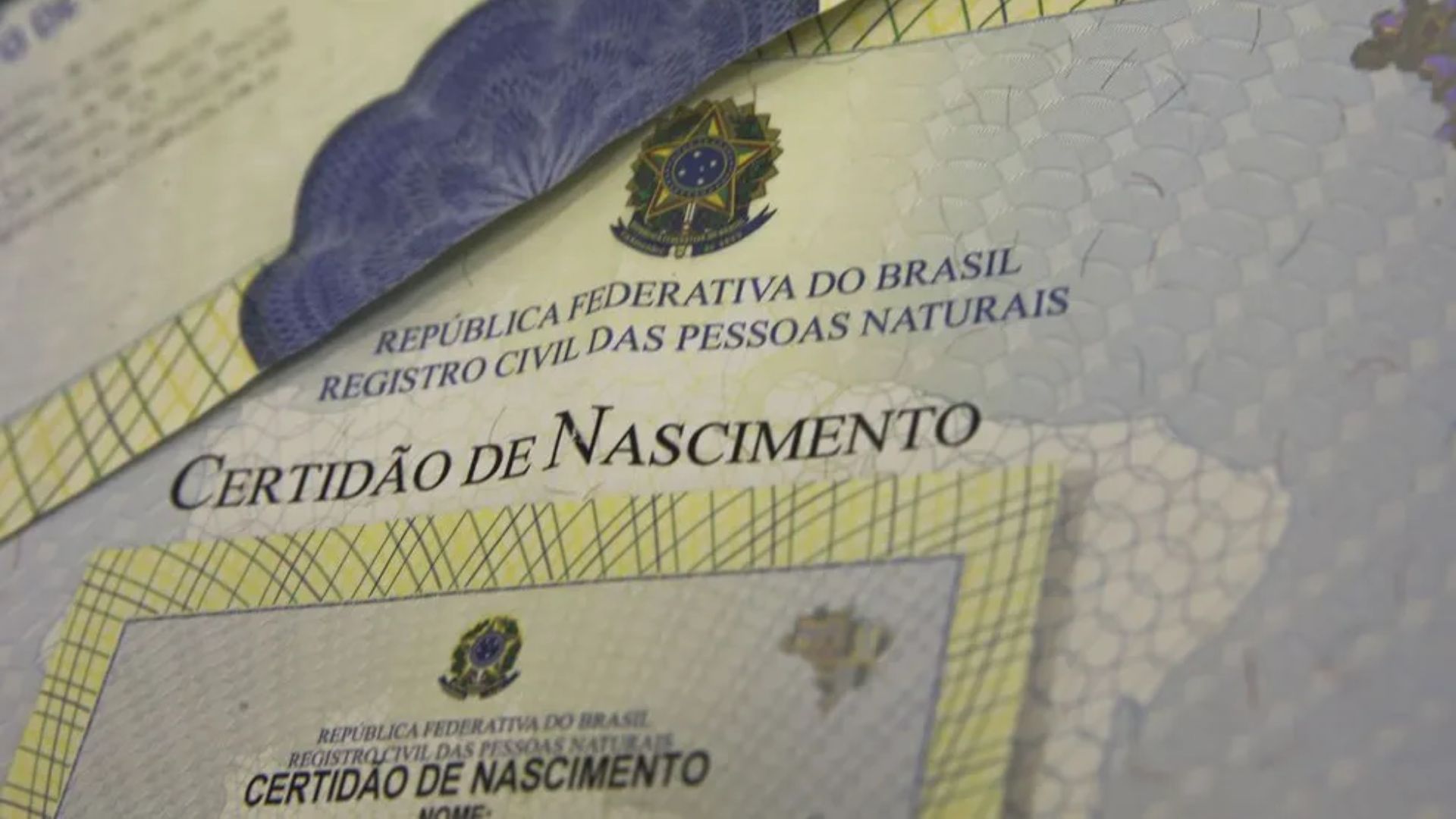 Maria Cecília e Theo lideram listas de nomes mais registrados em ...