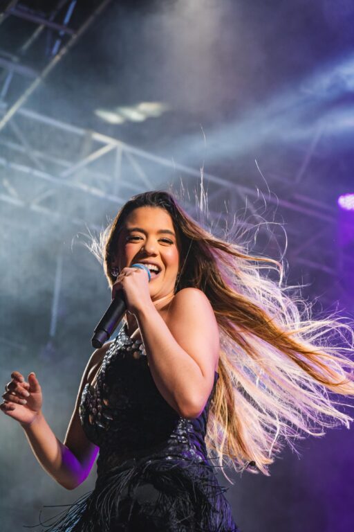 "Eu me sinto abraçada", celebra Yasmin Sensação ao vencer enquete ...